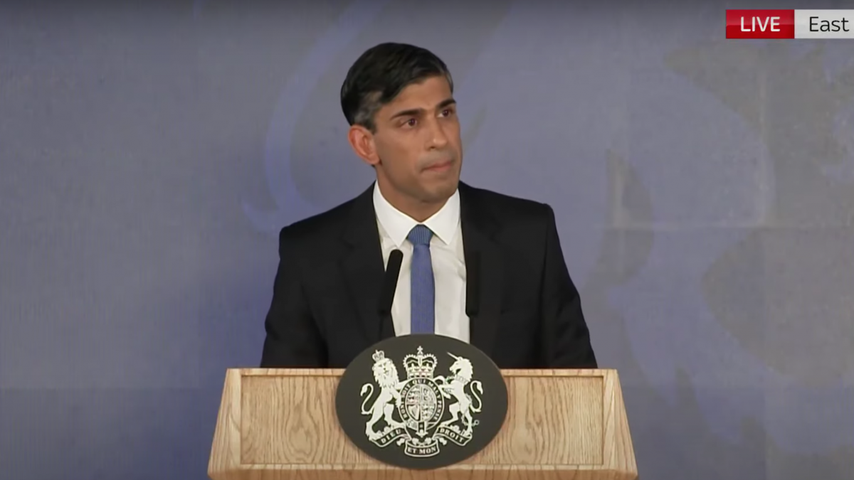Phillipson accuses PM of a "total failure" to set out how to "build a ...