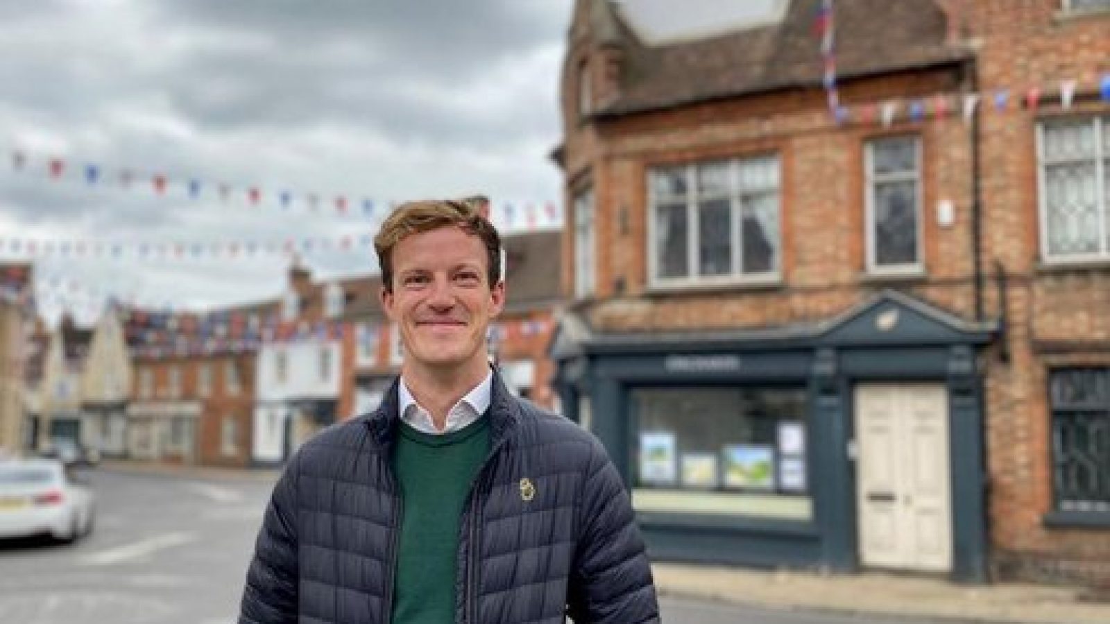 Labour candidate in Mid Bedfordshire: Alistair Strathern wins selection ...