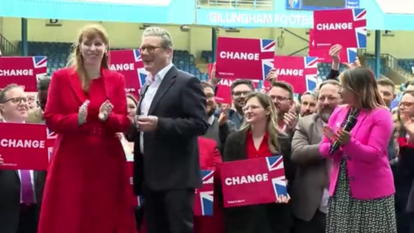 General election 2024: Thousands sign up to campaign for Labour ...